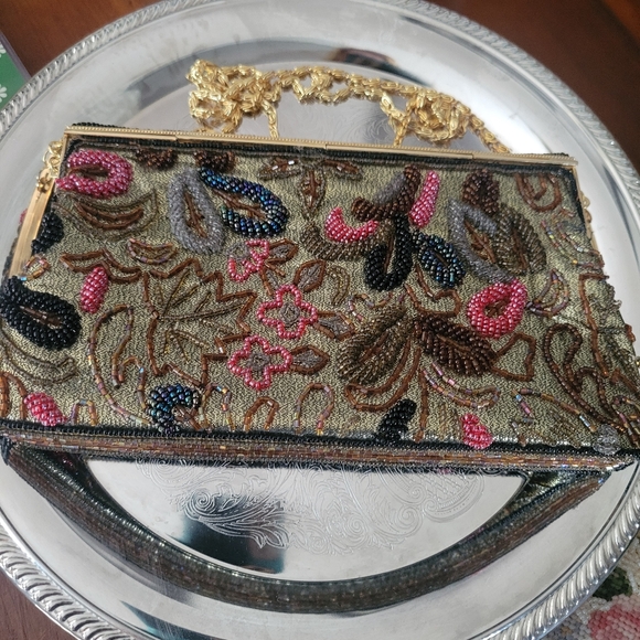 not sure | Bags | Elegant Floral Embroidered Clutch | Poshmark